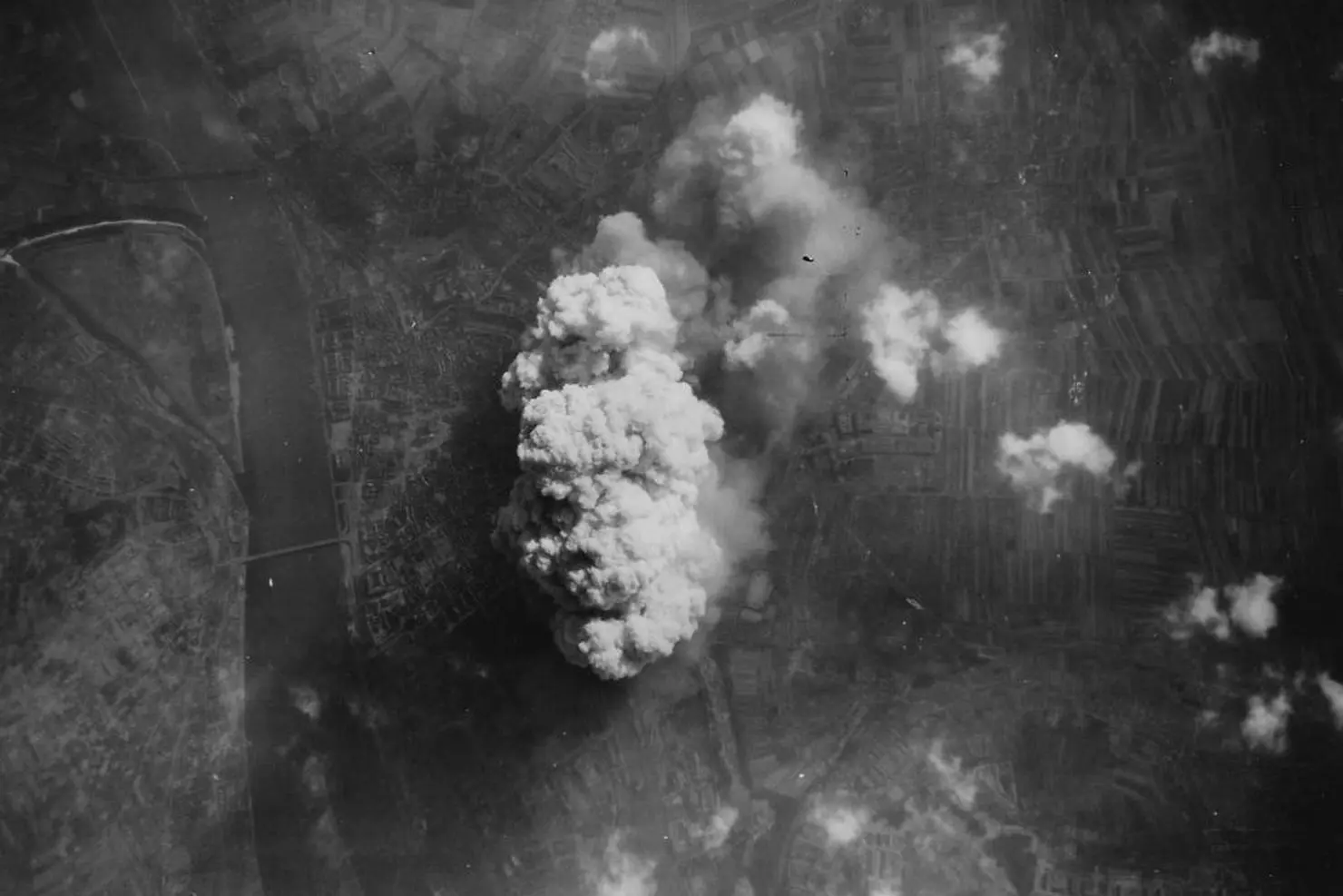 Bomben auf Mainz - 27. Februar 1945