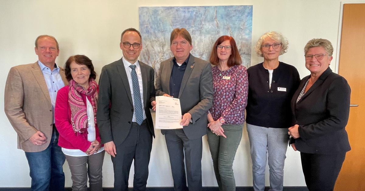 Neue Förderung: Seniorenhilfe in Alzey-Worms geht weiter