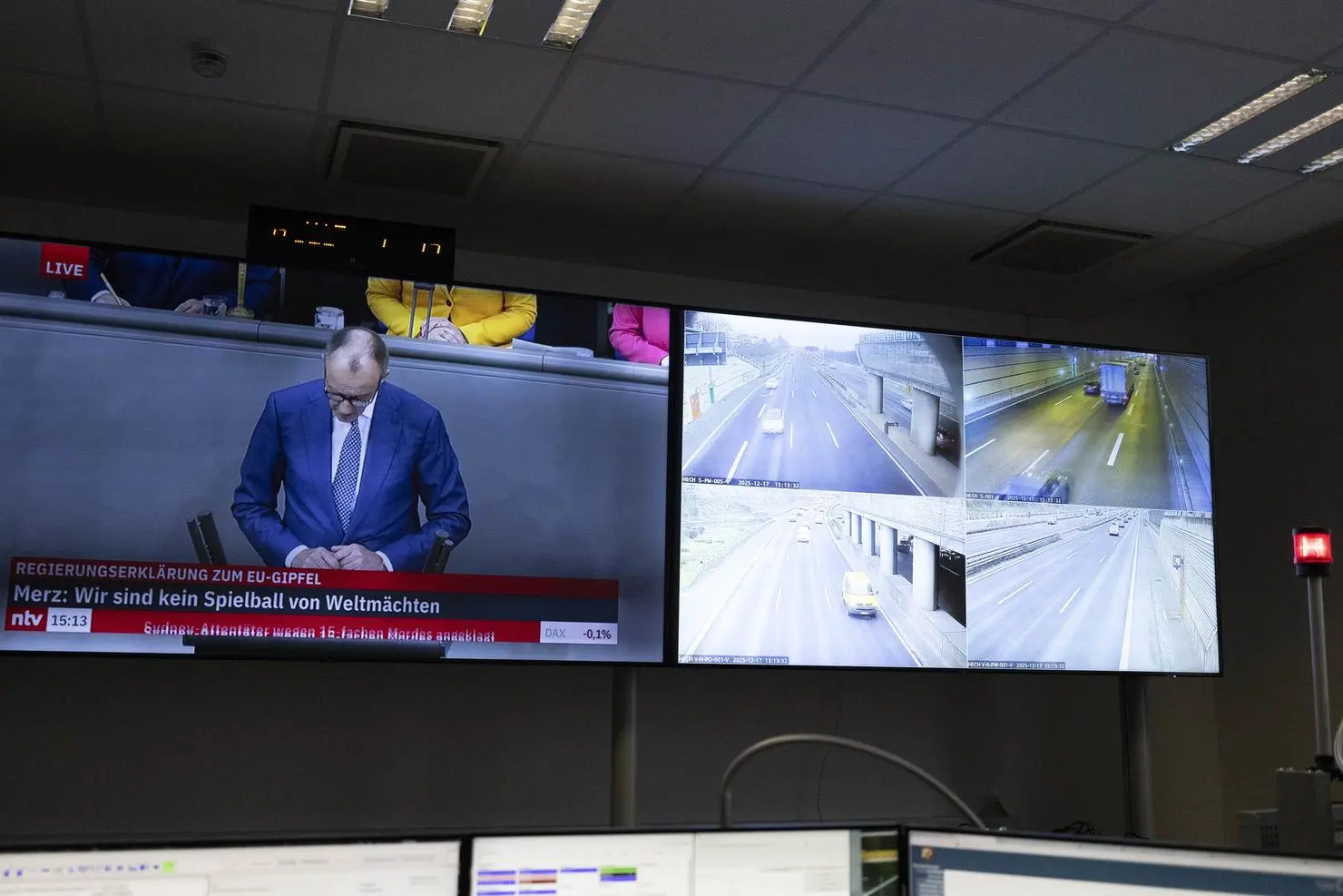 Eindrücke aus der Mainzer Polizei Einsatzzentrale