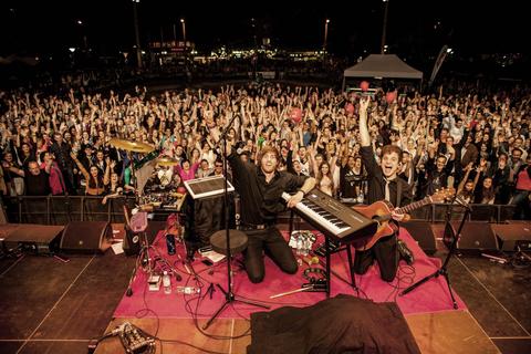 Mainzer Kultduo Flo & Chris rockt die Bühne mit einzigartigen Live-Sets