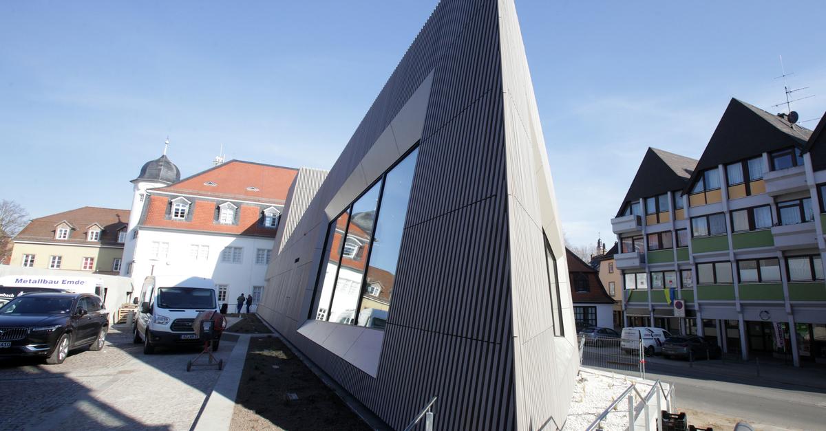 Steinhalle Alzey: Wie der Architekt zu den Schmährufen steht