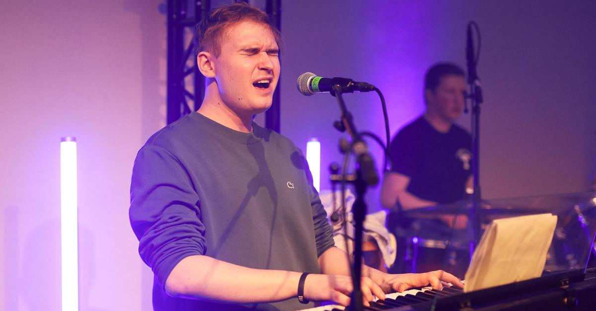 Konzertabend mit dem Alzeyer David Emde im Alzeyer JuKu