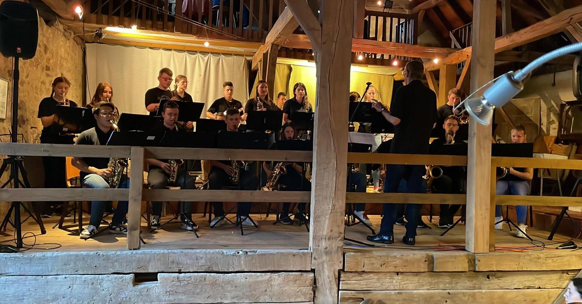 Big Band des ELG Alzey begeistert Publikum in Eckelsheim