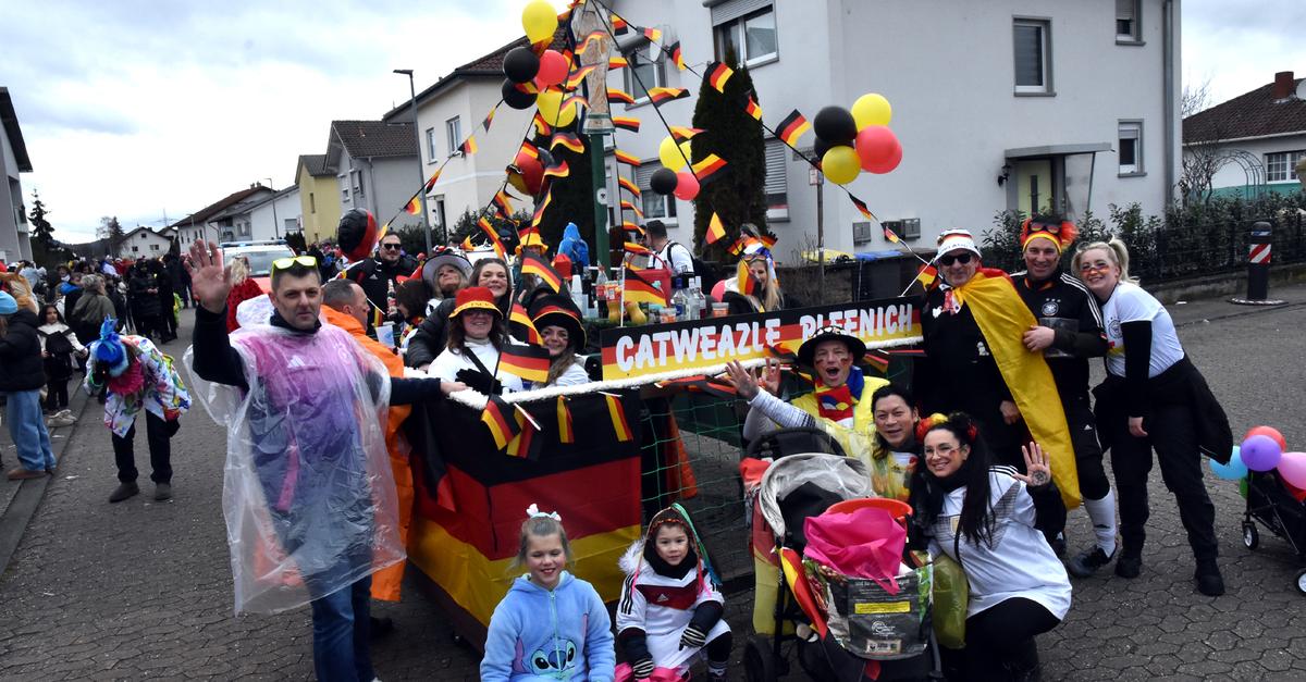 Rosenmontagszug Planig: Andre Meisenheimers erfolgreiche Premiere