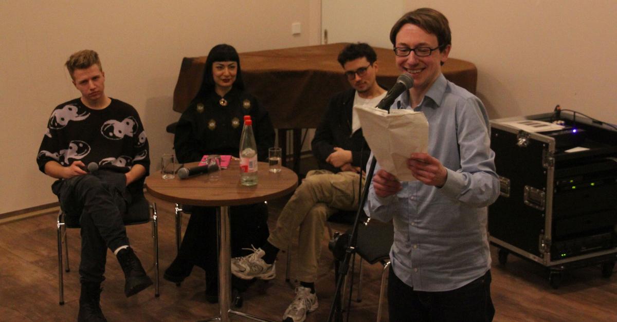 Poetry Slam in Bingen bringt Politik und Poesie zusammen