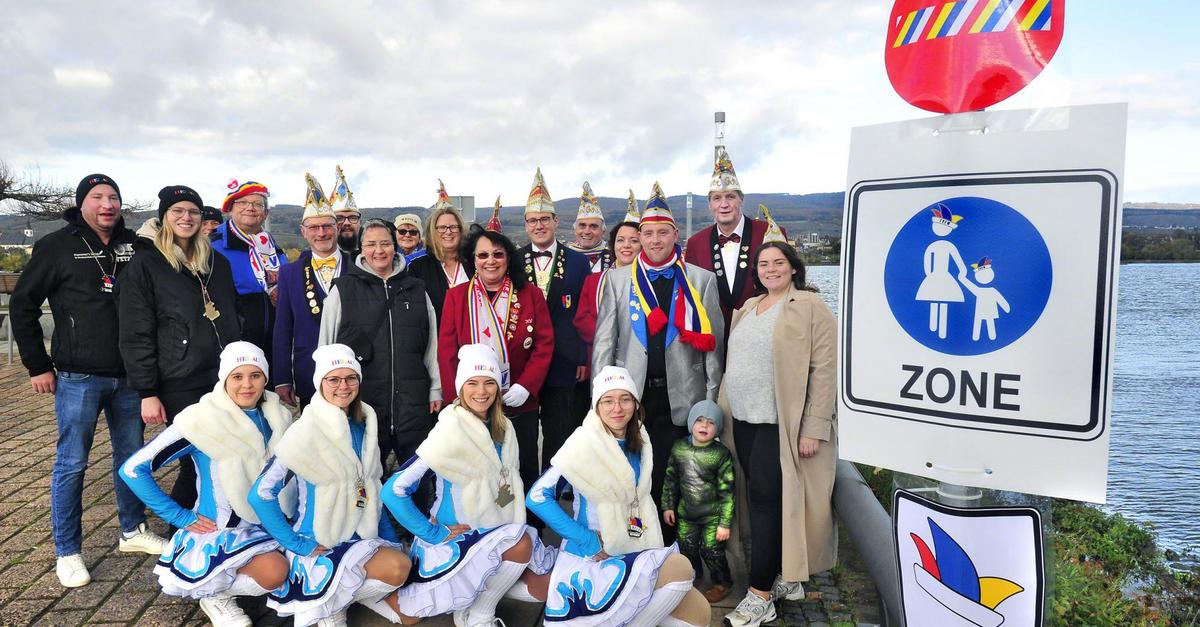 Närrische Fußgängerzone an Ingelheimer Mole