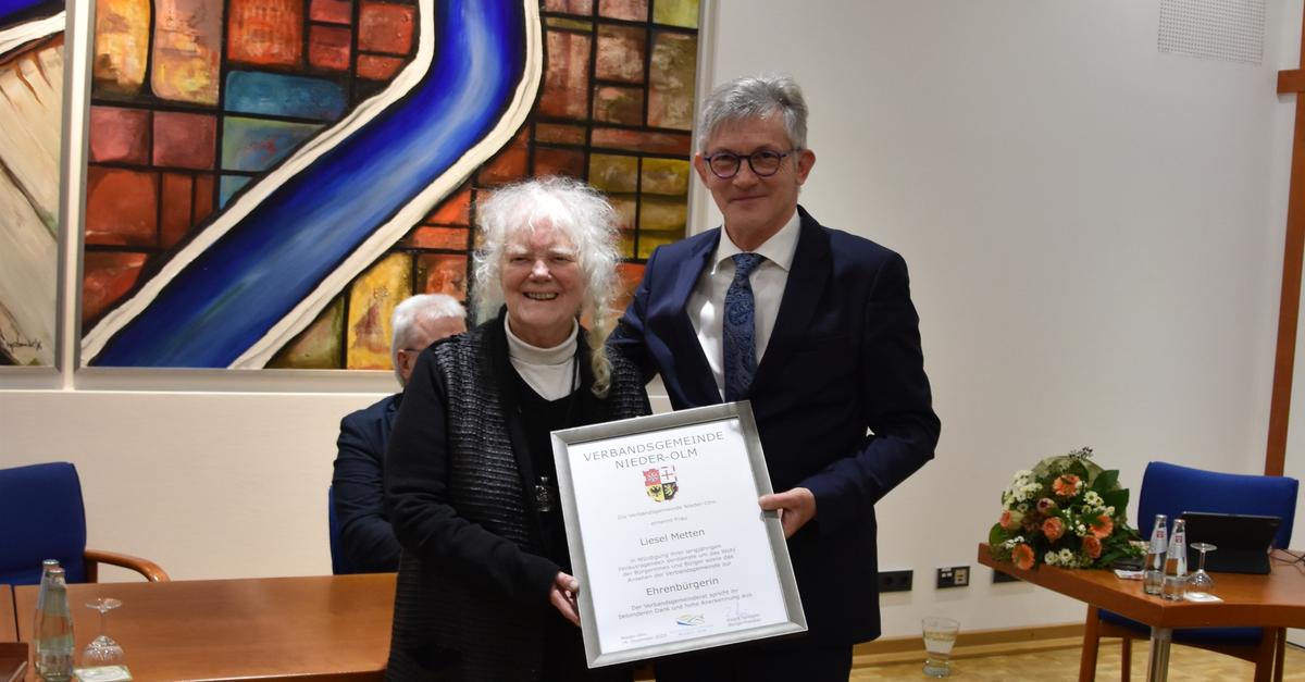 Liesel Metten ist Ehrenbürgerin der VG Nieder-Olm