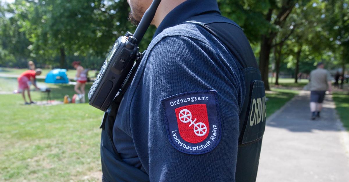 Corona-Regeln: Gäste und Wirte in Mainz kontrolliert