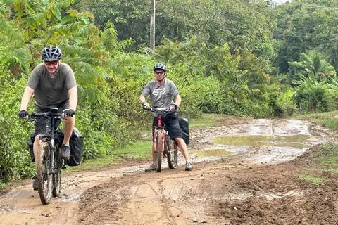 Mainzer Michael Macsenaere erlebt mit Freunden packendes Radabenteuer ...