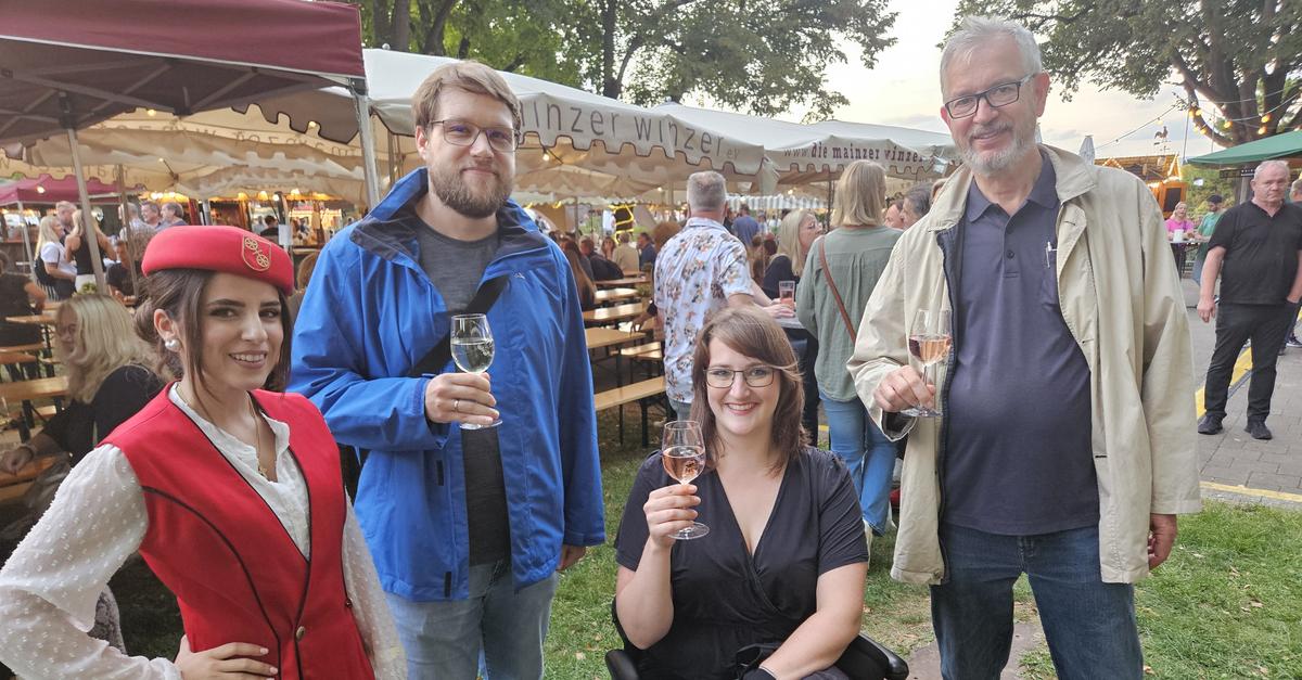 Auf dem Mainzer Weinmarkt: Neue Fraktion im Stadtrat gegründet