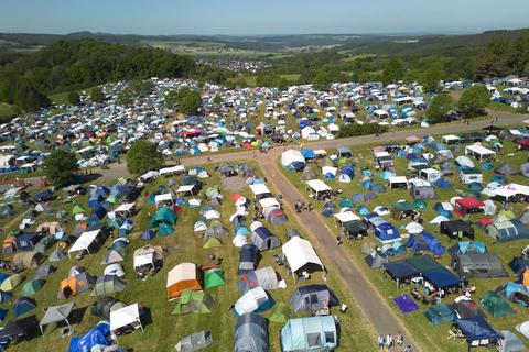 Fans reisen zu Rock am Ring - Campingplätze offen