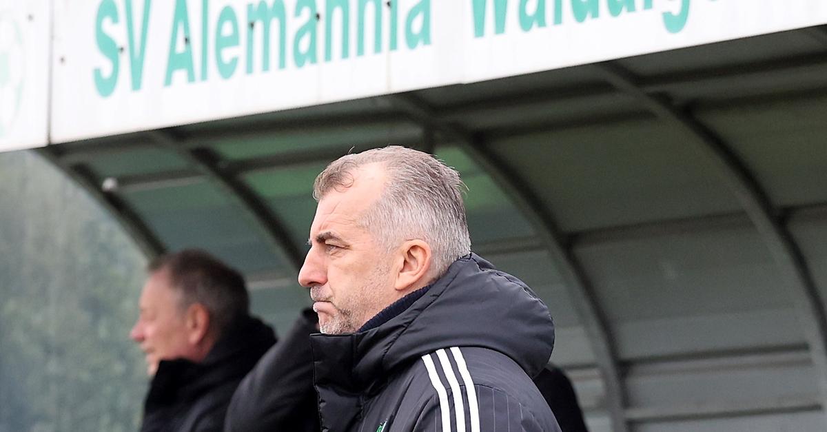 Alemannia-Coach Melunovic: Der ernste Spaßmacher
