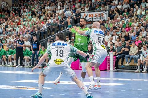 HSG Wetzlar: Klassenerhalt für die Bundesliga-Handballer mit Glück und ...