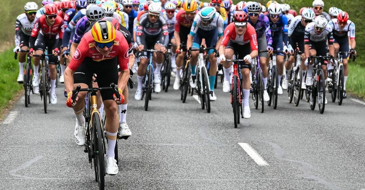 Odenwälder Radprofi Jonas Rutsch glänzt bei Paris-Roubaix
