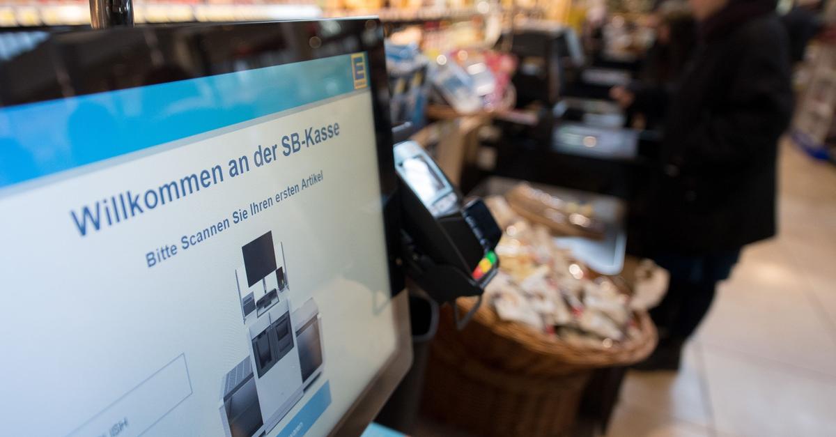 SB-Kassen im Supermarkt: Das müssen Kunden wissen
